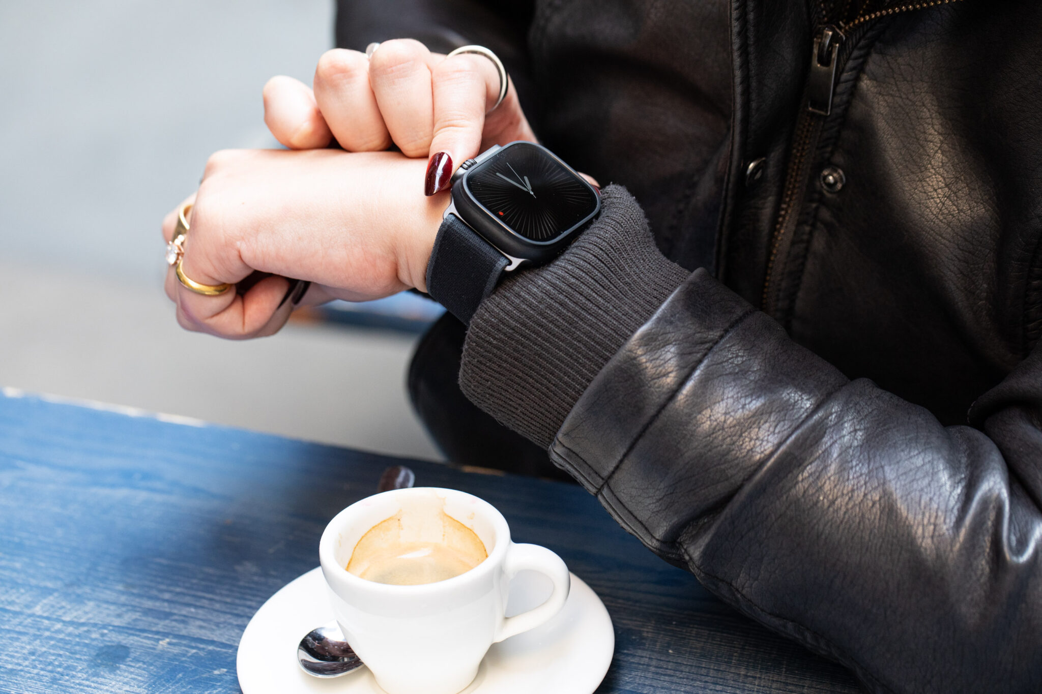 Behold The Black Apple Watch Ultra 2 - Behold, The Black App