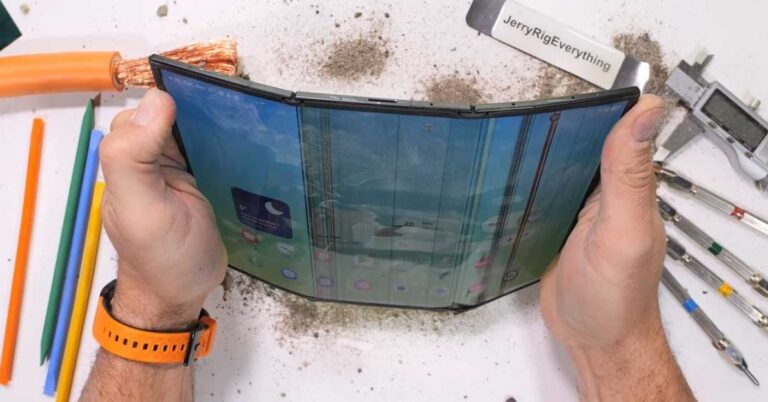 Galaxy Z TriFold Suffers Horrific Defeat In Durability Test;