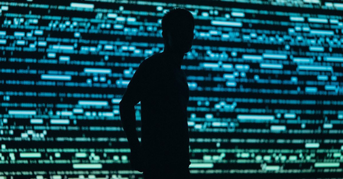 India Orders Apple To Pre-install An Undeletable State Secur