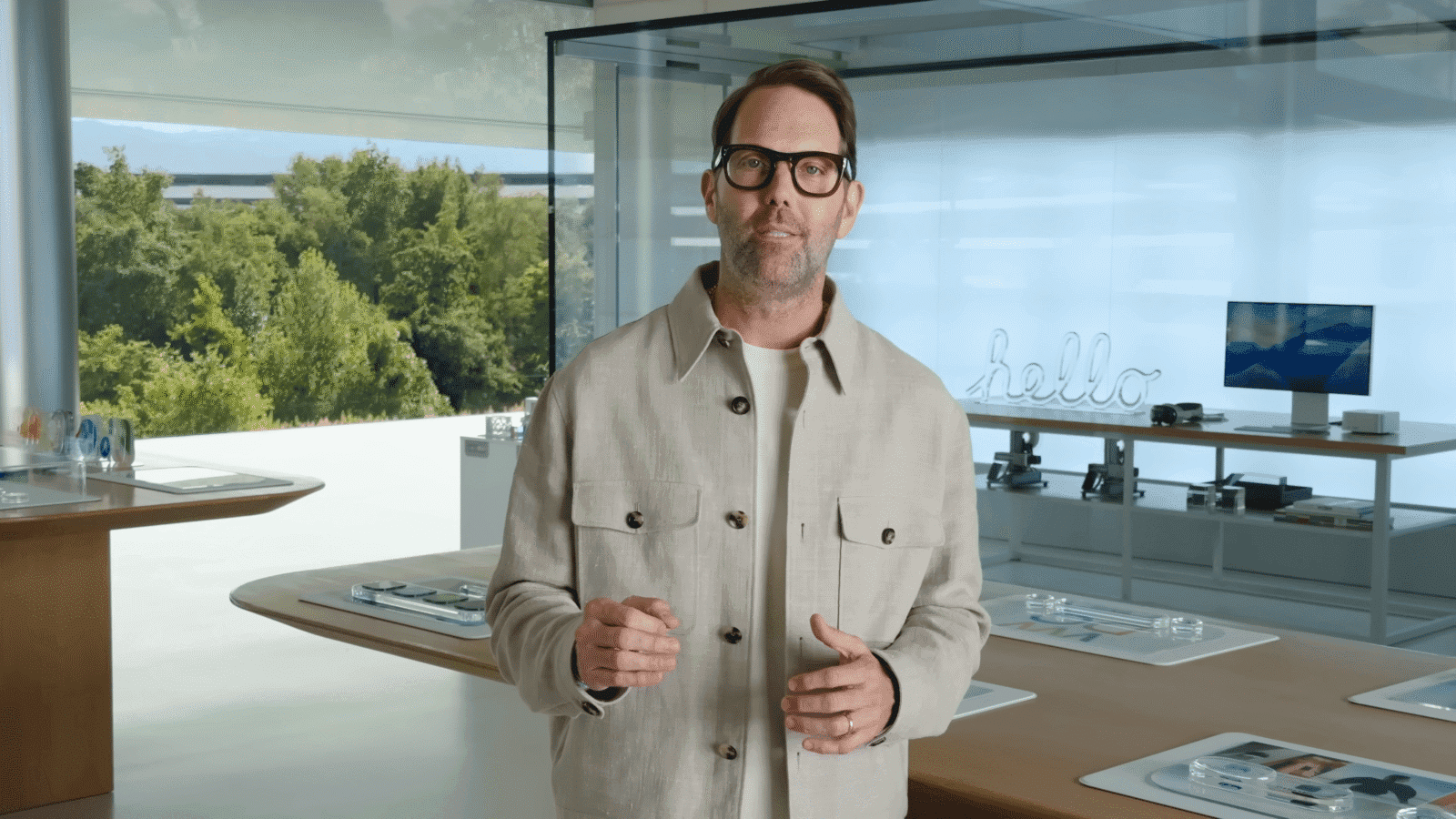 Apple S Head Of Ui Design Is - Apple’s Head Of UI Desi